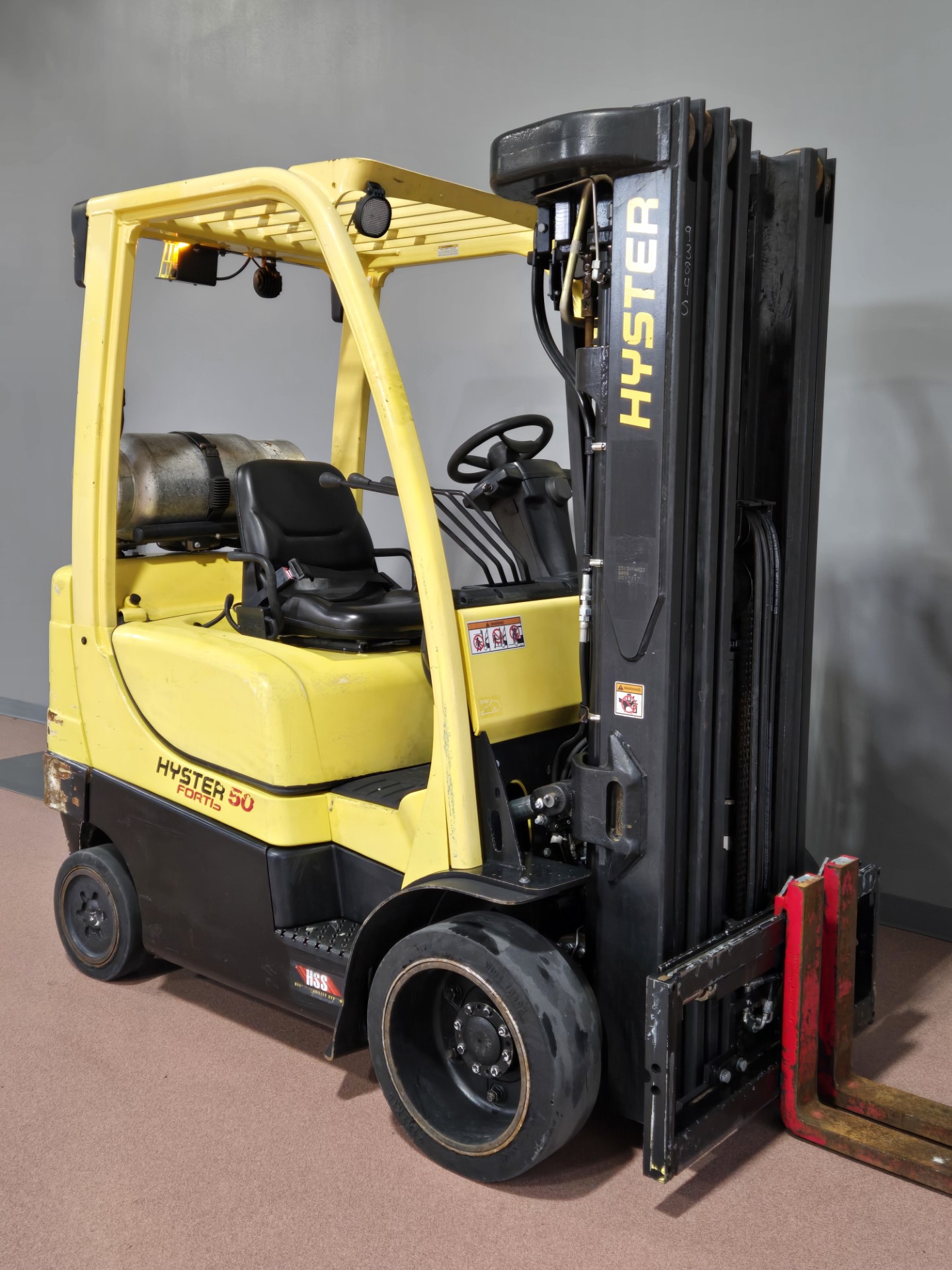 Home Inventory Used Forklifts For Sale Mast Forklifts 2018 HYSTER S50FT